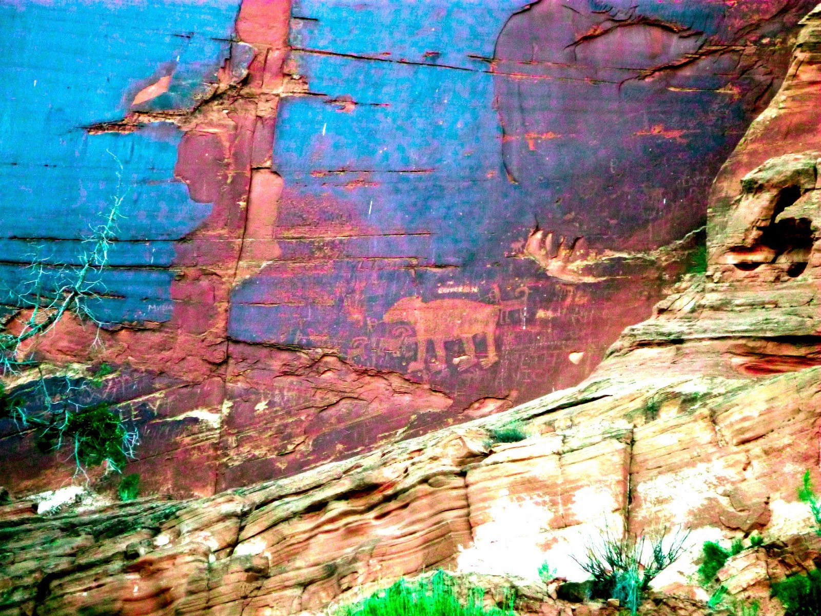 Utah Pictographs, Petroglyphs and Rock Art: Colorado River Near Moab