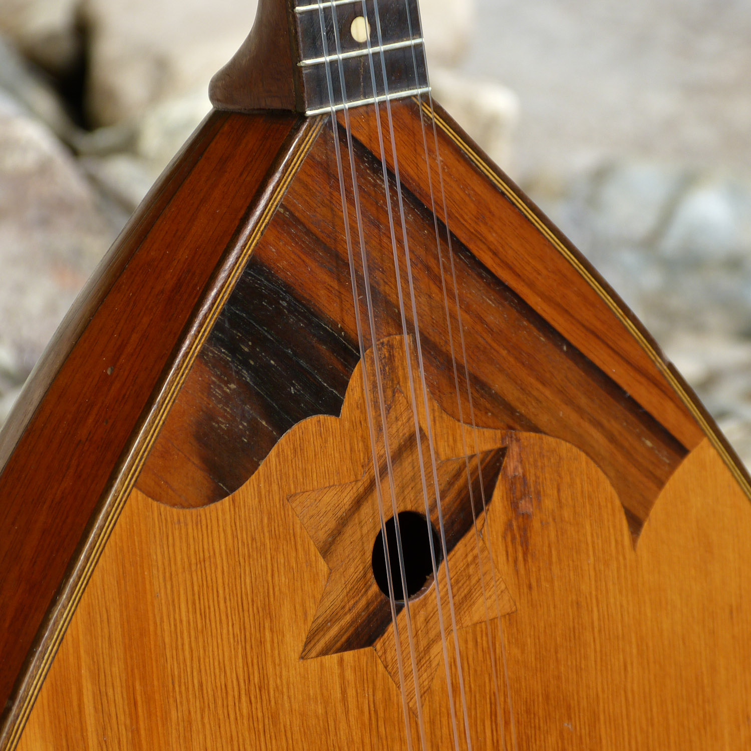 Jake Wildwood: 1920s Favilla 6-String Balalaika