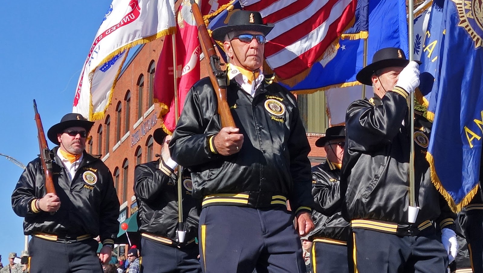 Joe's Retirement Blog: Thanksgiving Parade, America's Hometown ...