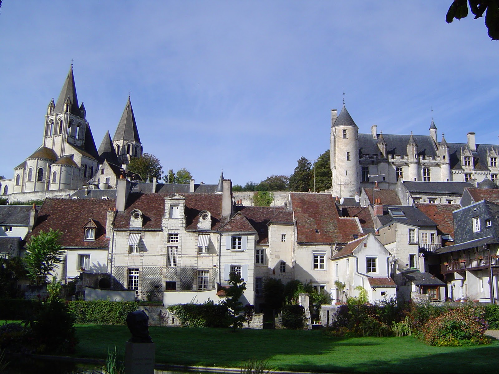 Loire Valley Experiences: Loches & Montresor...