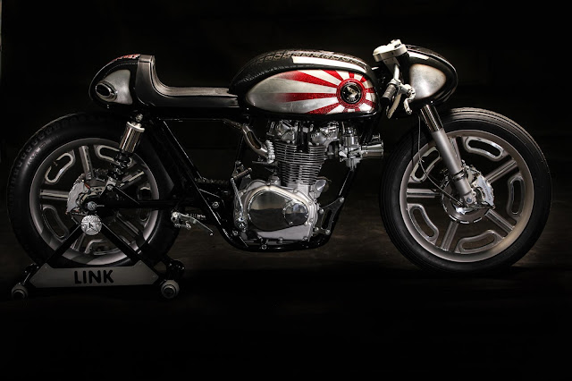 Honda CB450 Cafe Racer “Tribute to Japan” | The Garage Cafe