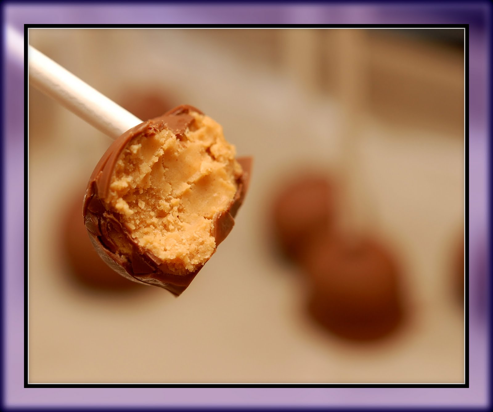 PEANUT BUTTER TRUFFLE POPS - Hugs and Cookies XOXO