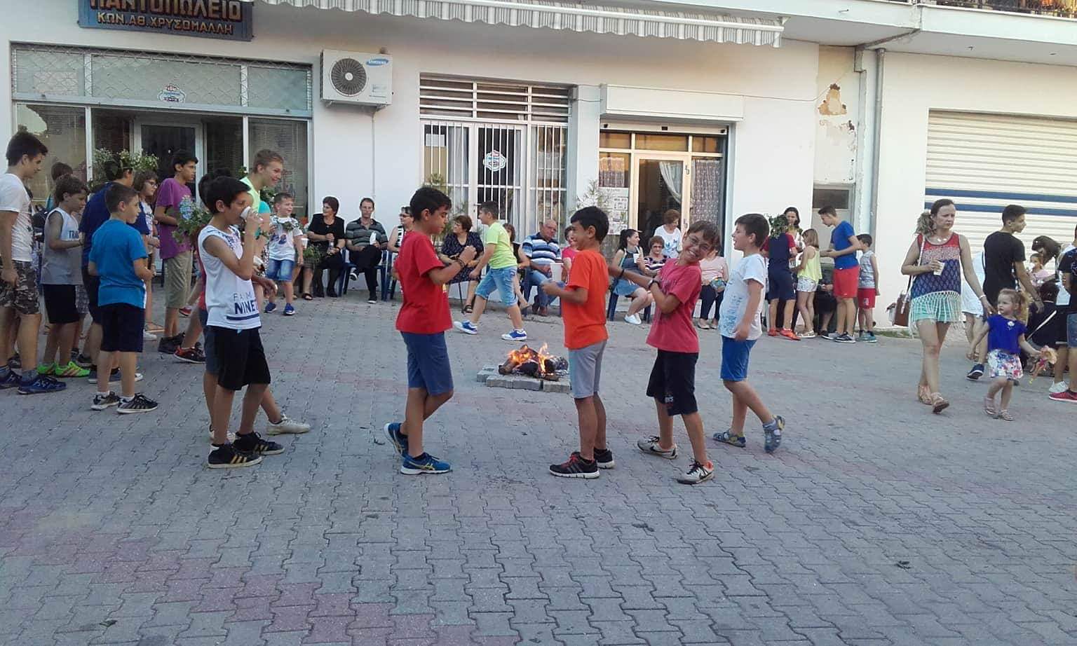 ΚΟΛΙΝΔΡΙΝΑ ΜΑΣΛΑΤΙΑ: Φωτογραφίες από τη χθεσινή αναβίωση του Κλήδονα ...