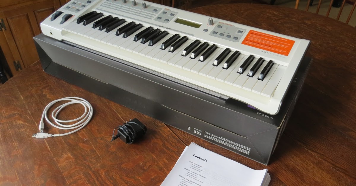 MATRIXSYNTH-B: M-AUDIO VENOM with Original Box