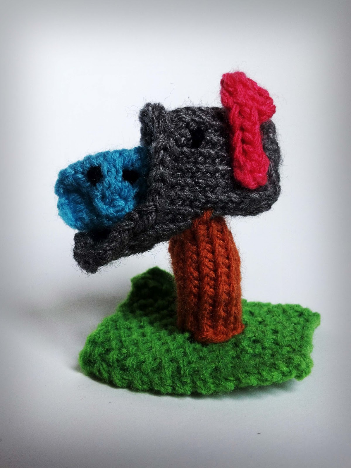 Knitosome: Knit Mailbox II
