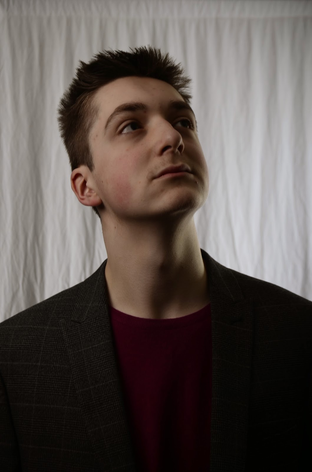 Andrew Pyle Music Magazine: New Photo's Front Cover