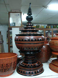 MyanmarTableware: Traditional Myanmar Lacquerware