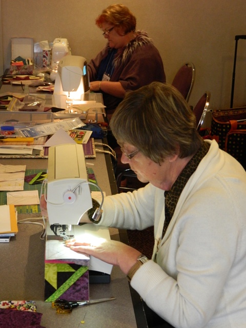 Berrima Patchwork: August 2012