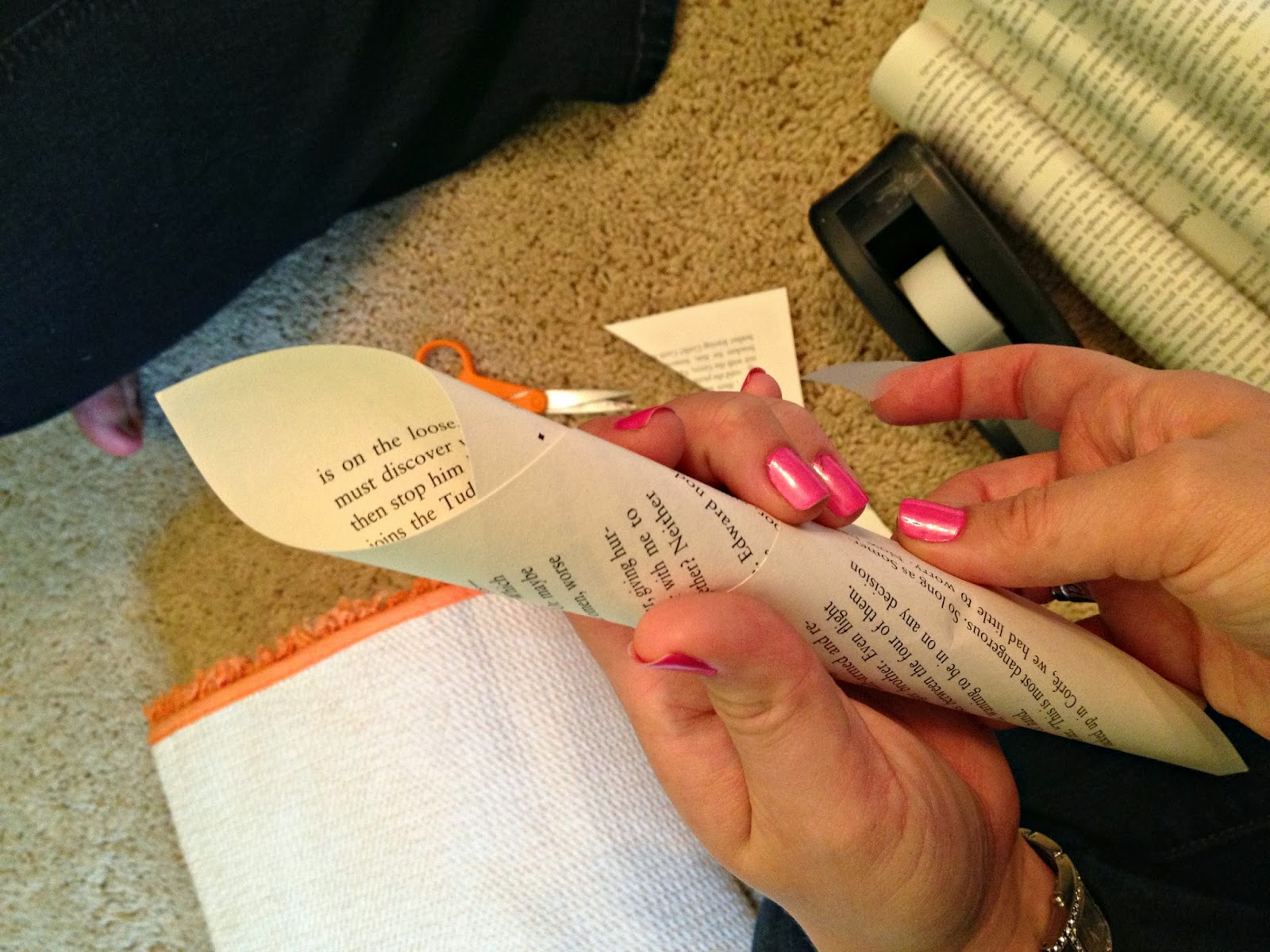 Crafty in Crosby: Halloween Paper Wreath