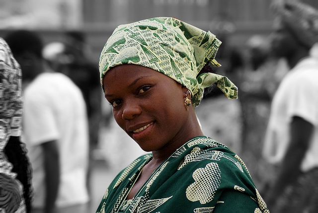 Trajes Angolanos Tradicionais: Origens da vestimenta angolana