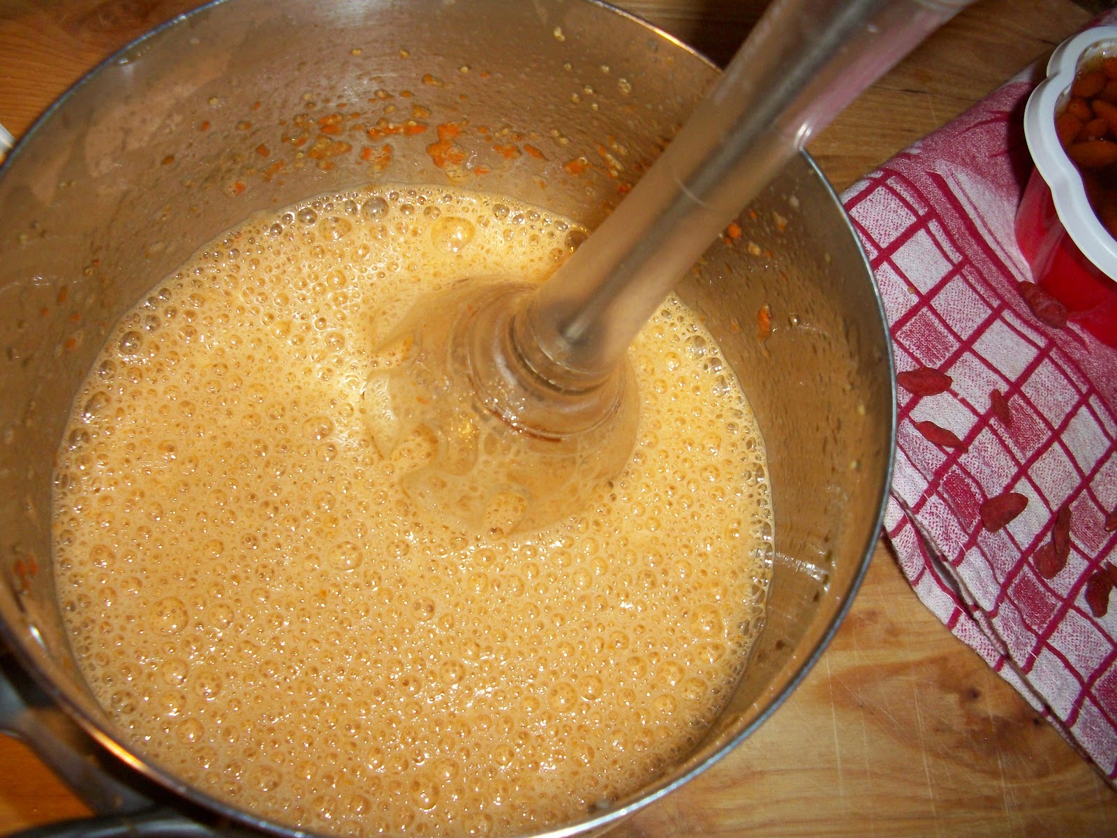 Cooking with love ! : Dulceata de fructe Goji ( Goji berry jam)