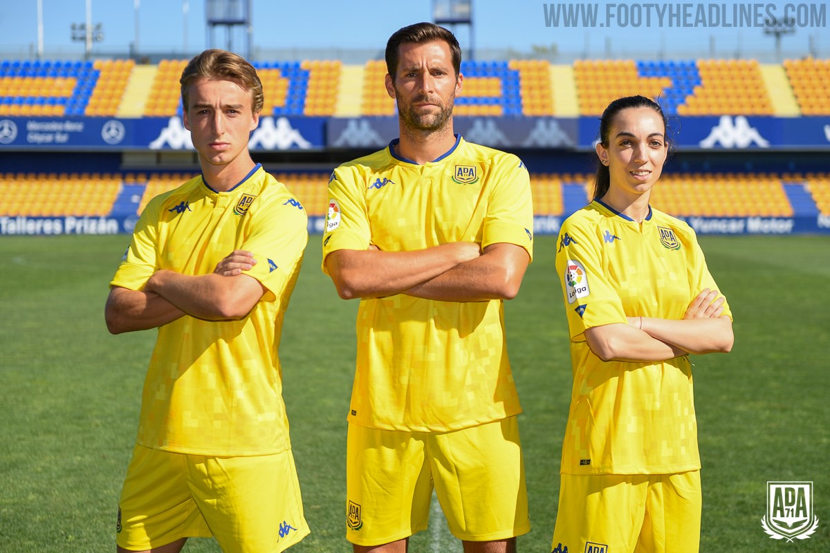 AD Alcorcón 20-21 Home, Away, Third & Goalkeeper Kits Released - Footy ...