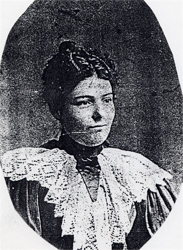 The American Cowboy Chronicles: Laura Bullion -- The Thorny Rose