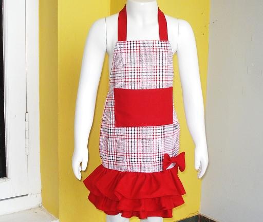 Ruffled Apron for Girls (Free Sewing Pattern) - Sew Crafty Me