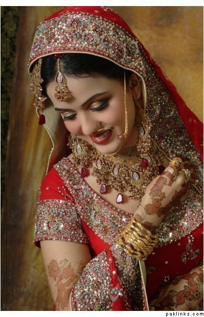 Collection Of Dulhan Dresses: Dulhan In Red