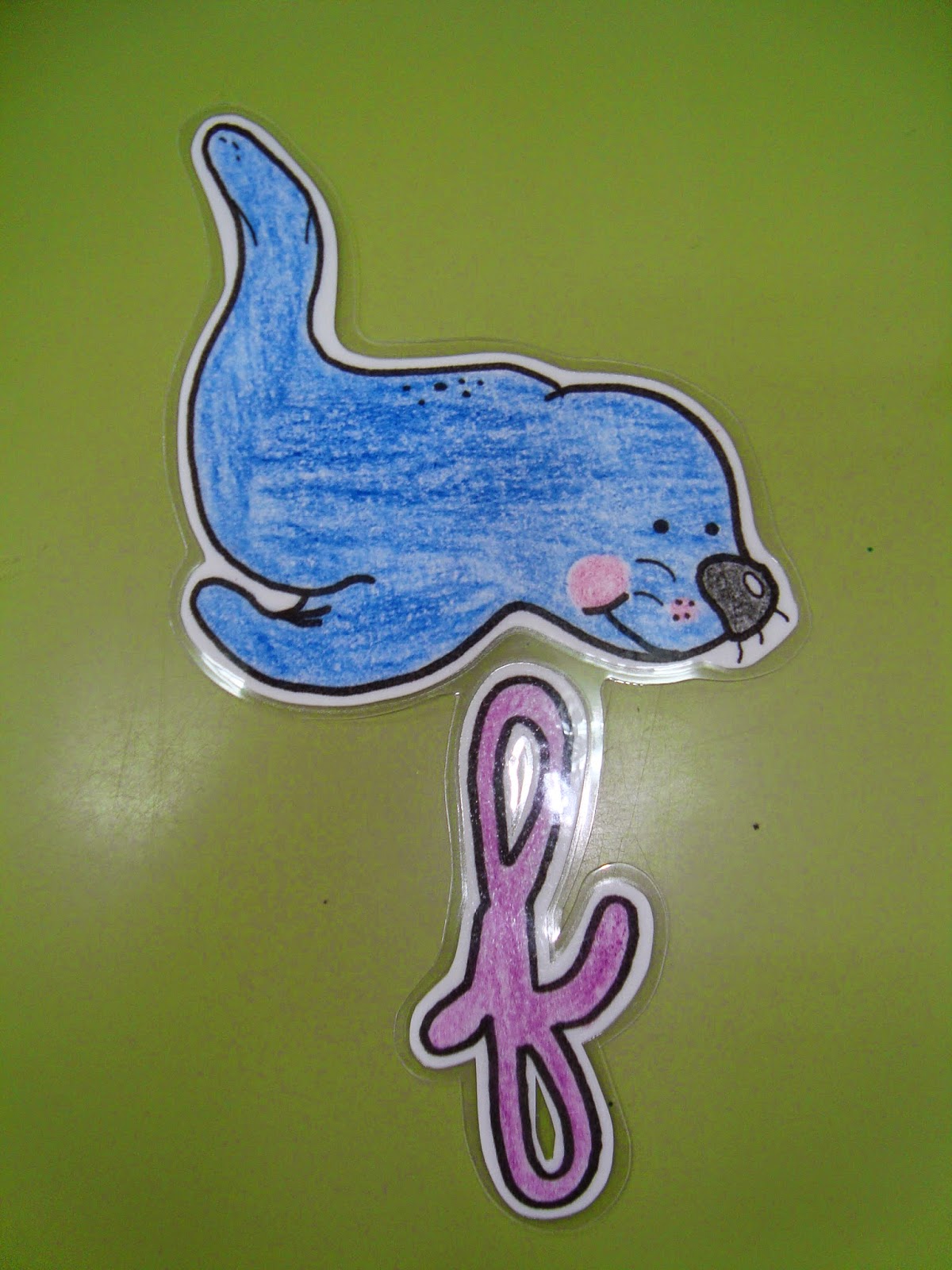 Plastificando ilusiones: La "f" de foca