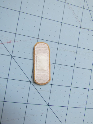 Little Bean Workshop: Play Vet Clinic and Felt Band-Aid Tutorial