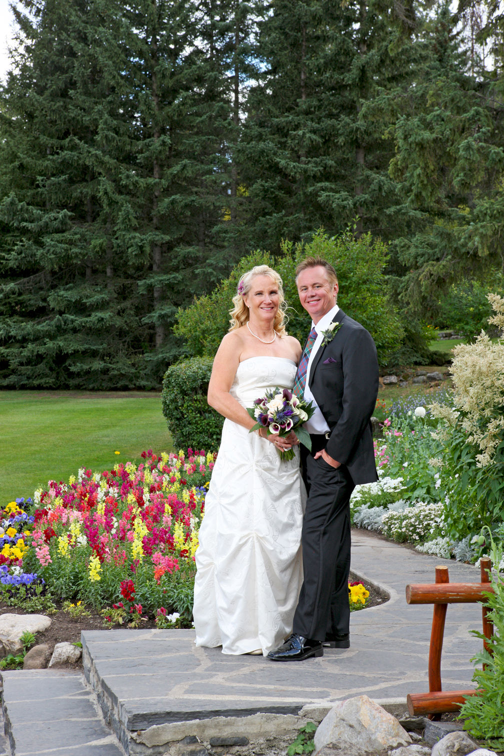 Alpine Peak Photography: Kananaskis Wedding Photographers - Janis ...