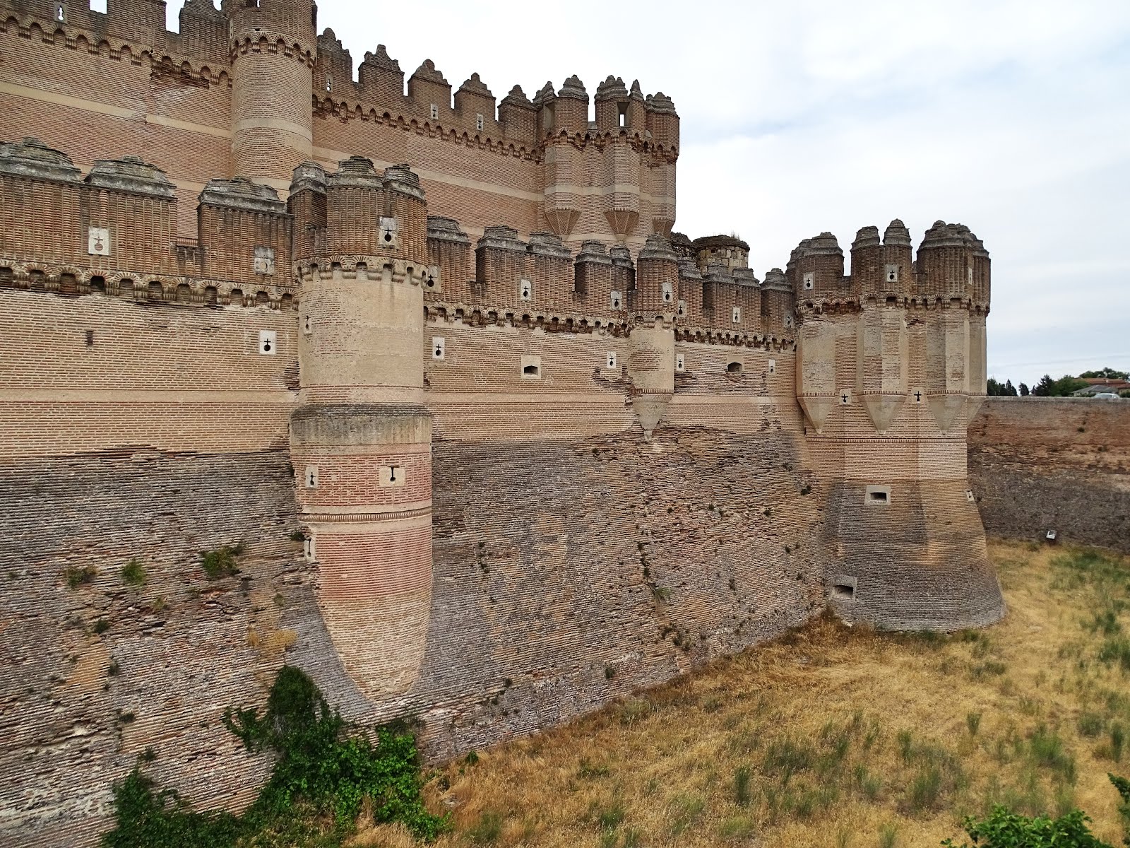 Walking Arizona: Coca Castle Moat
