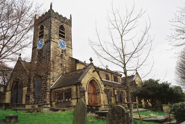 My adventures: Kirkheaton parish church and graveyard