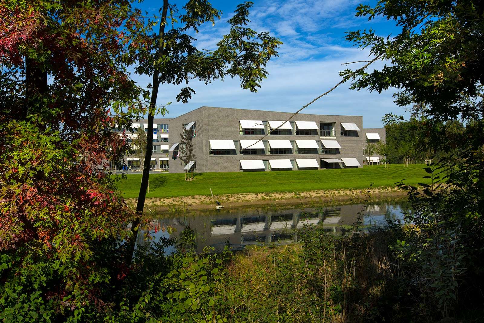 architecture now and The Future: UWC MAASTRICHT BY FRENCKEN SCHOLL ...