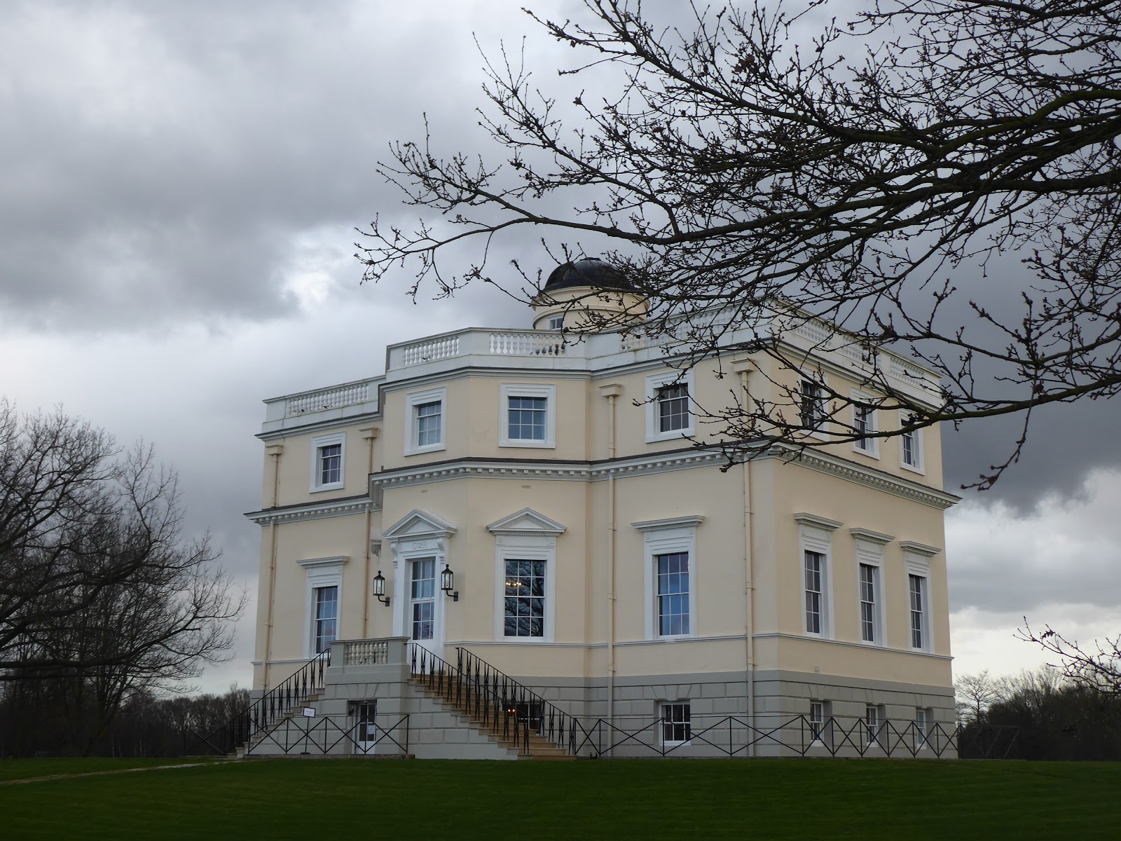 Harriet Steel's Blog: The most delightful building in London.