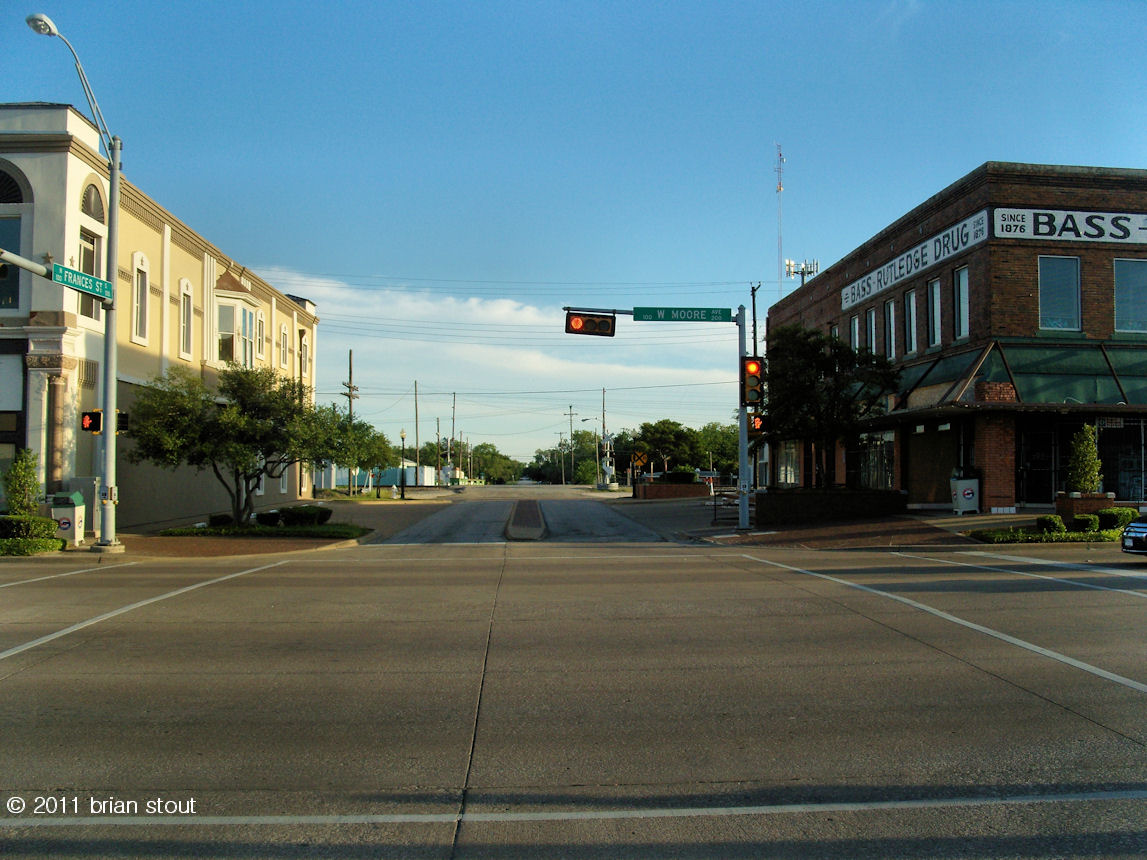 Terrell Texas Daily Photo: downtown