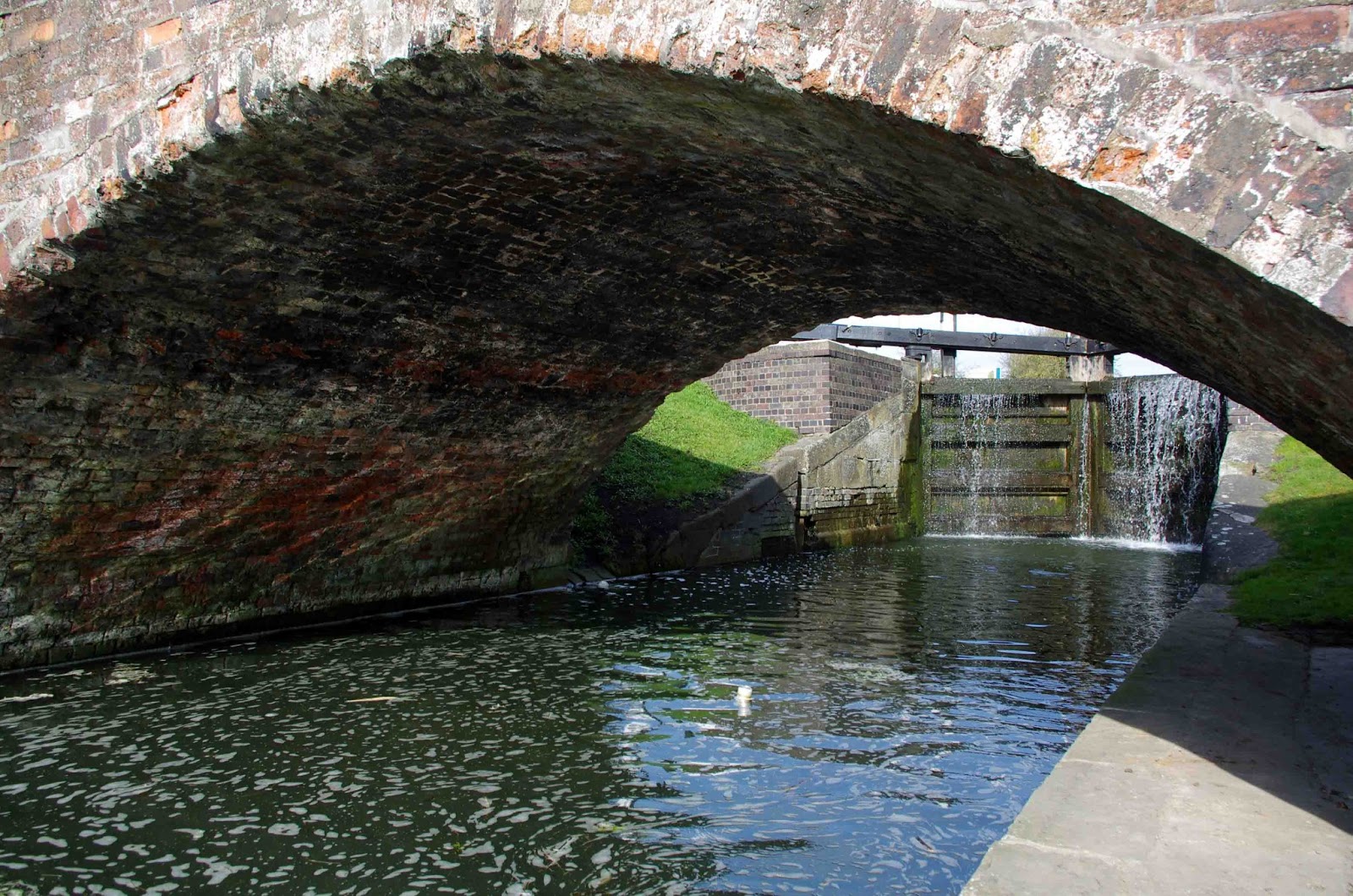 Out & About: Bennerley Viaduct & Flying Cars