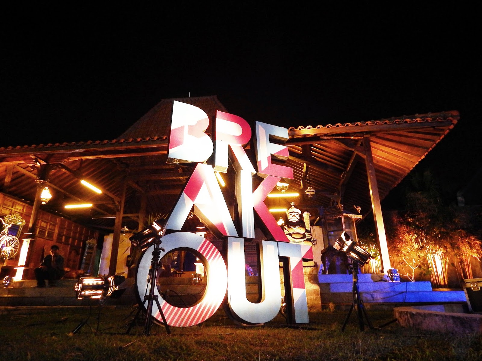 The ROEMAH 7A: Shooting program TV Breakout NET TV, 8 Desember 2014