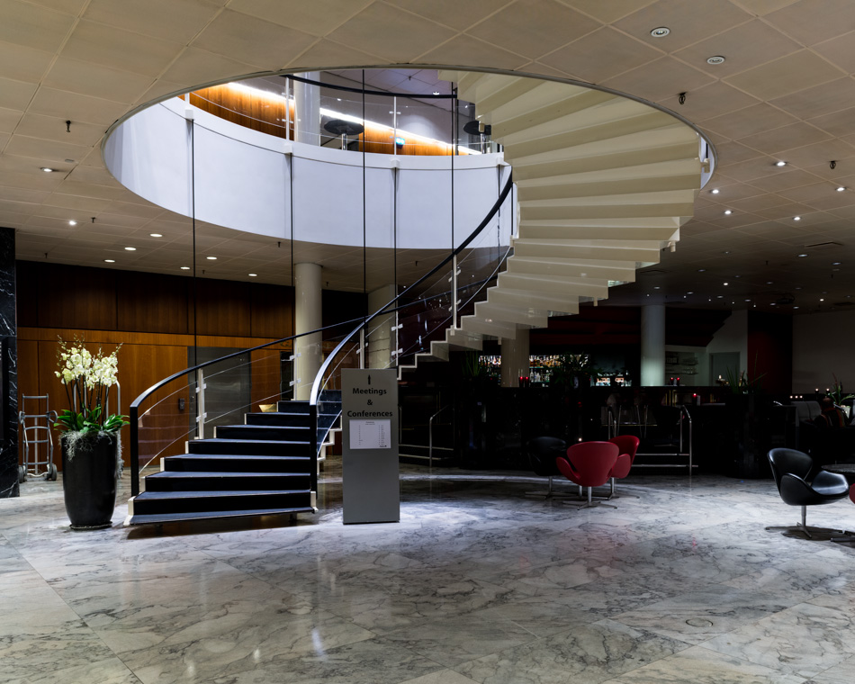 El icónico SAS Royal Hotel de Arne Jacobsen en Copenhague - Ministerio ...