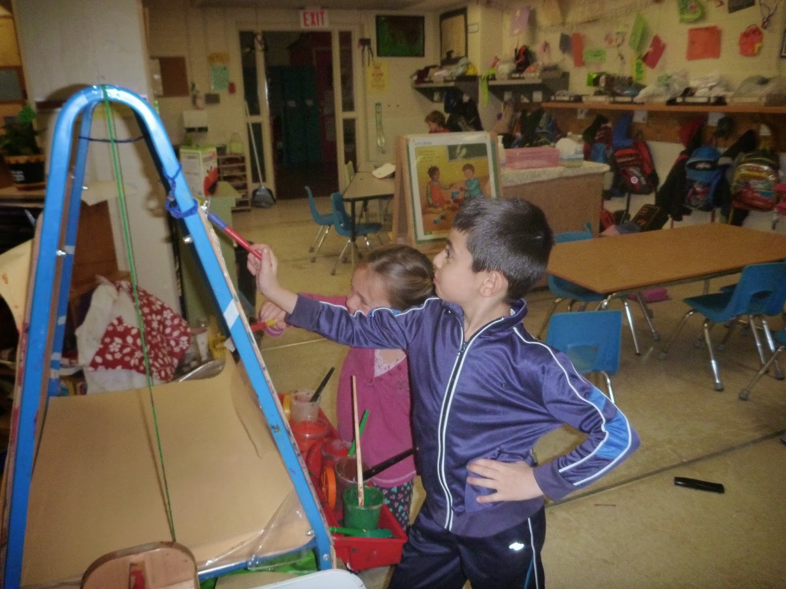 PLAY. EXPLORE. LEARN