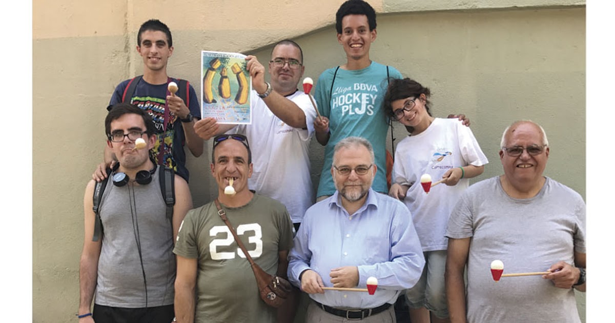 MIQUI GIMÉNEZ: Setmana de jocs al carrer. I cada vegada més colla. IV