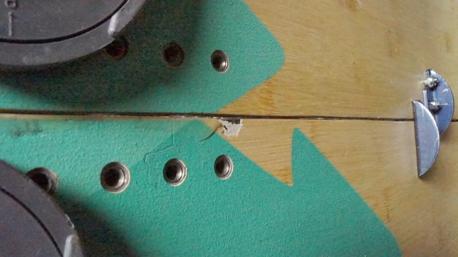 Choosing a Splitboard: Factory Made vs DIY - Mountain Enthusiast