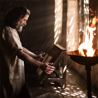 A Wife's Purpose: 12 Examples of Modern Day Idolatry