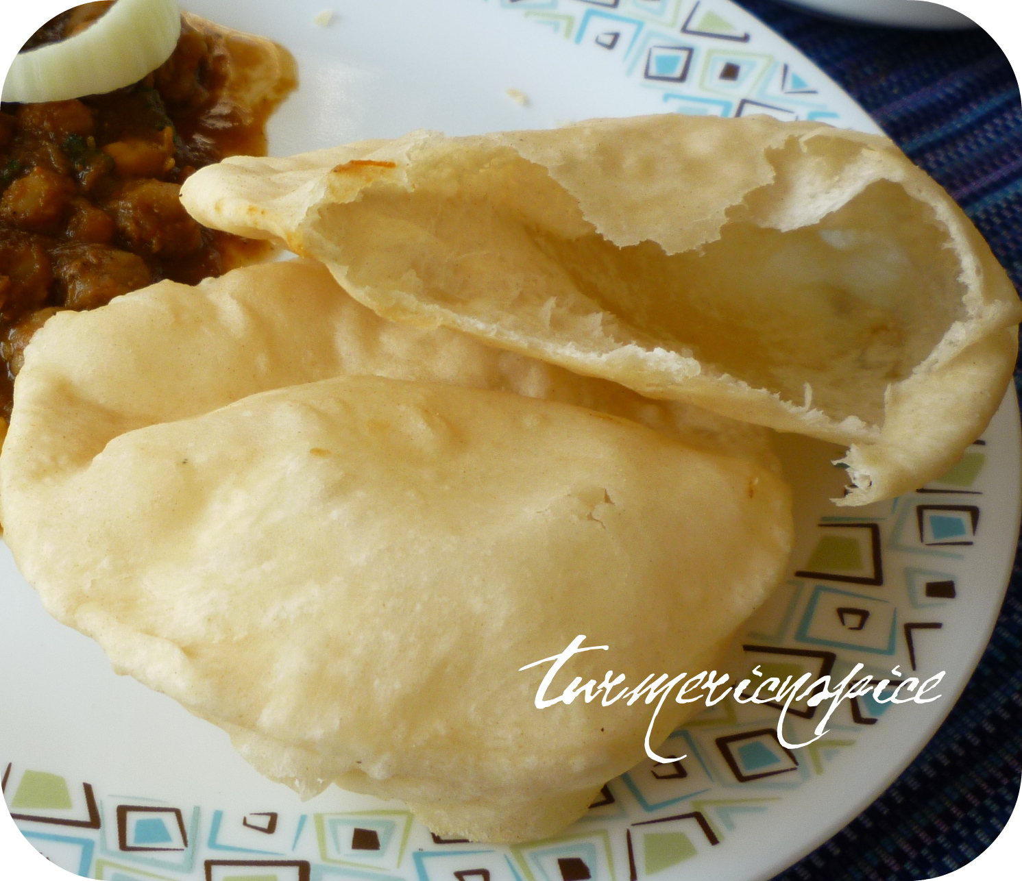 Turmeric n spice: Choley Bhaturey