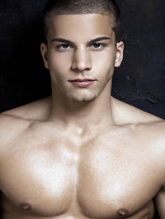 DAVID DUST: Featured Model - Kevin Linico