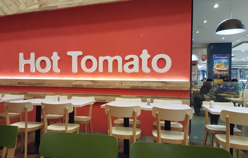 Purple Taste: Hot Tomato Café & Grill @ Westgate