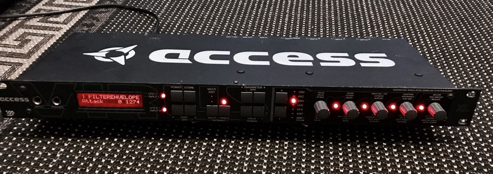 MATRIXSYNTH: Access Virus Rack XL