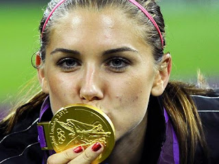Alex Morgan : Vida futbolistica y Biografia de Alex Morgan
