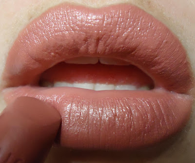 Bocas com batom cor-de-boca!