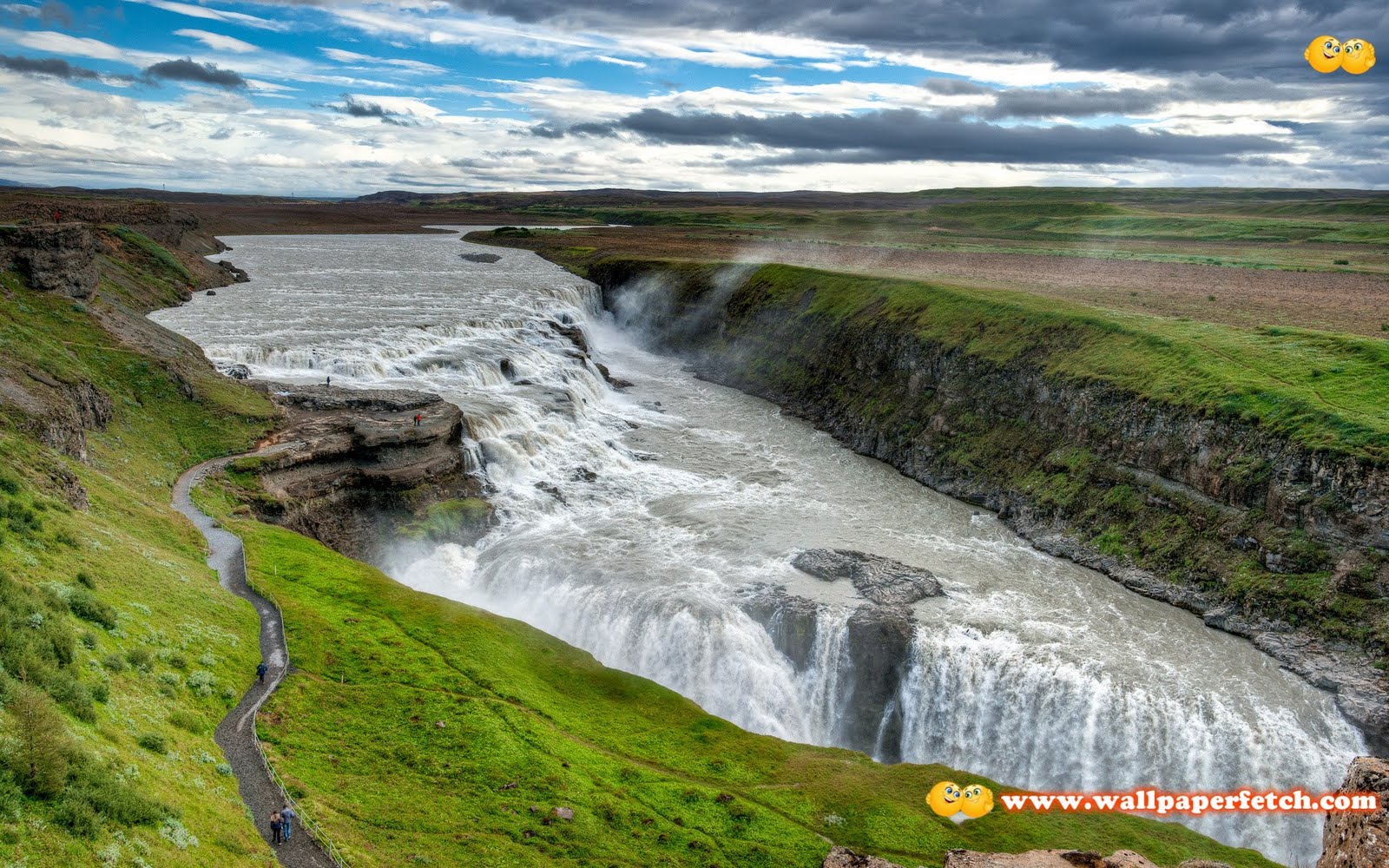 The Wallpapers UK: HD Desktop Wallpapers Pack 105