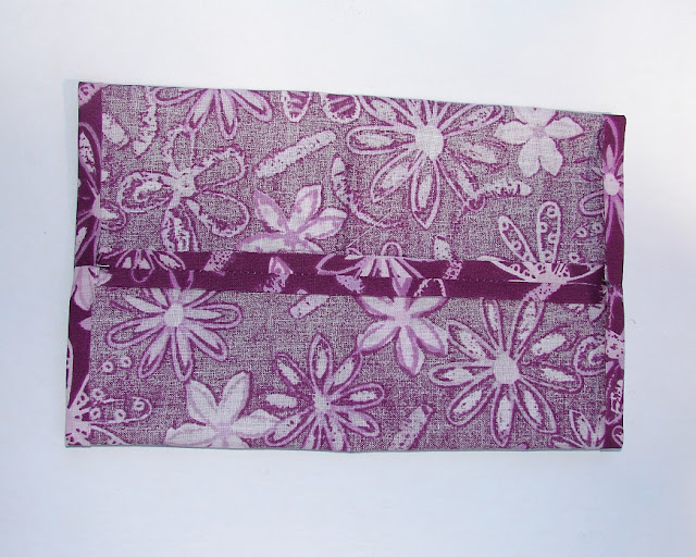 The Life of Riley: Traveling Thread Catcher Tutorial