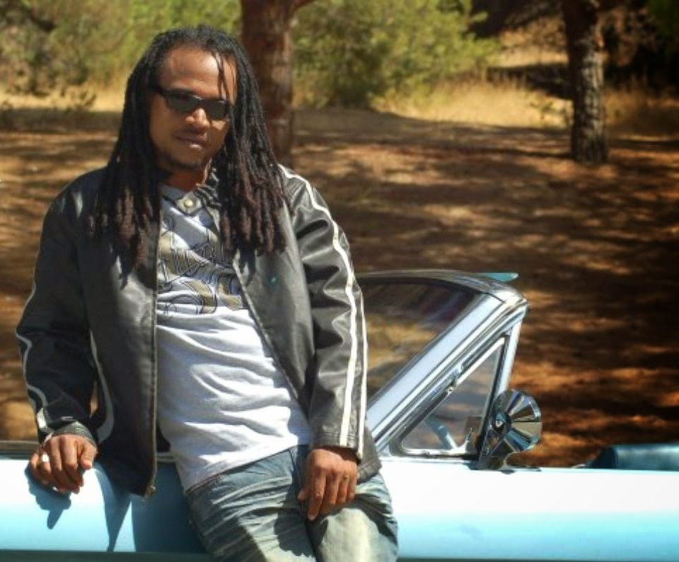 Reggaediscography: ANDREW BEES - DISCOGRAPHY: (Reggae Singer)