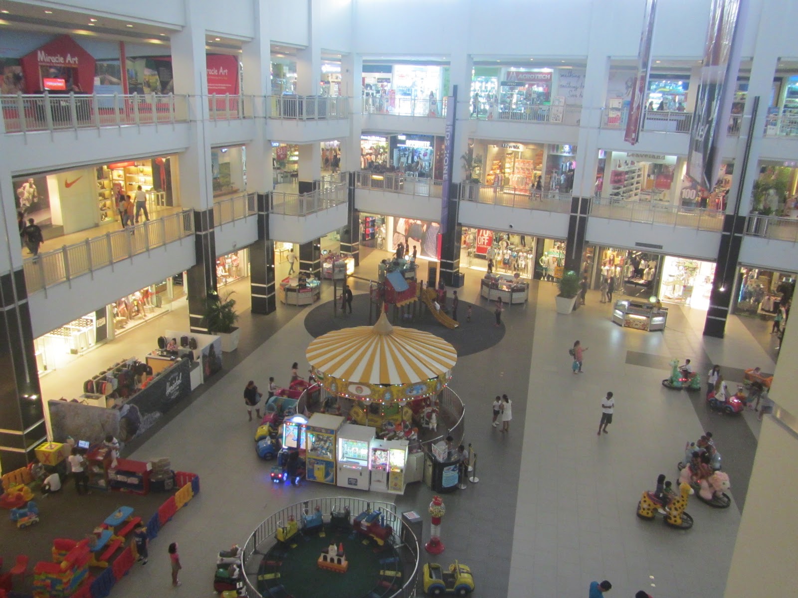 LEXICAL CROWN: MARQUEE MALL