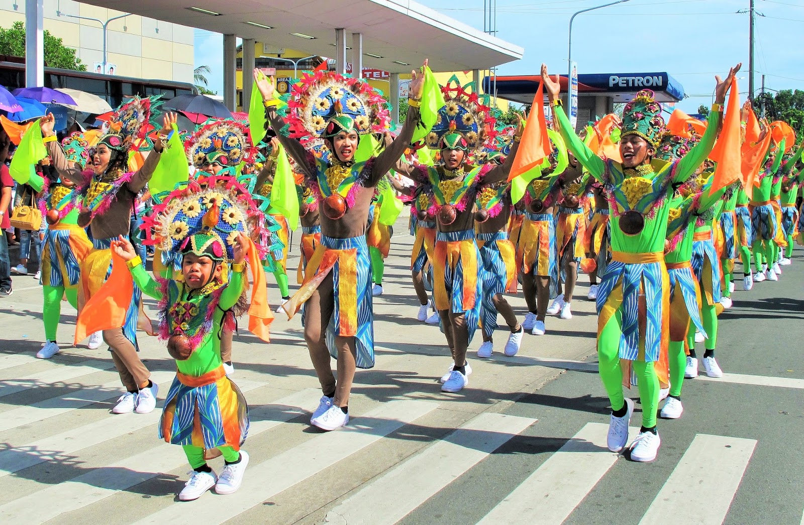 Gridcrosser: Coconut Creativity: Spectacles and Festivity at Quezon’s ...