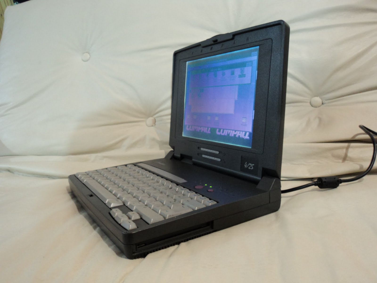 RetroNotebookArgentina: Compaq Contura 4/25