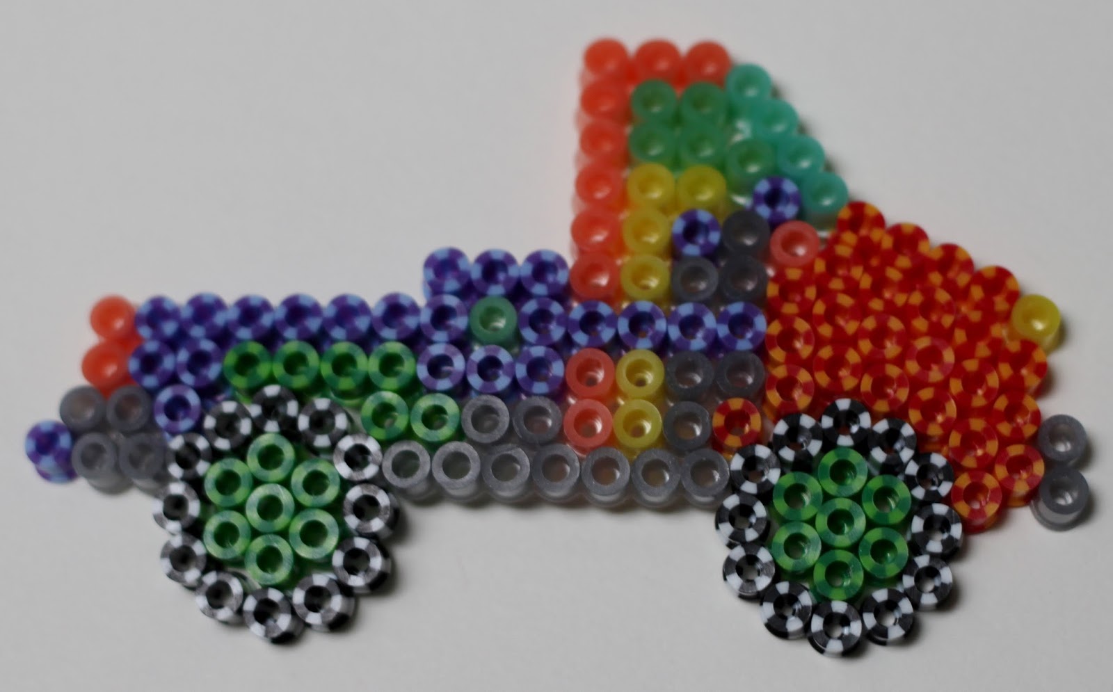 Portland Painted Pick-up Truck made from Perler beads - Perler Party