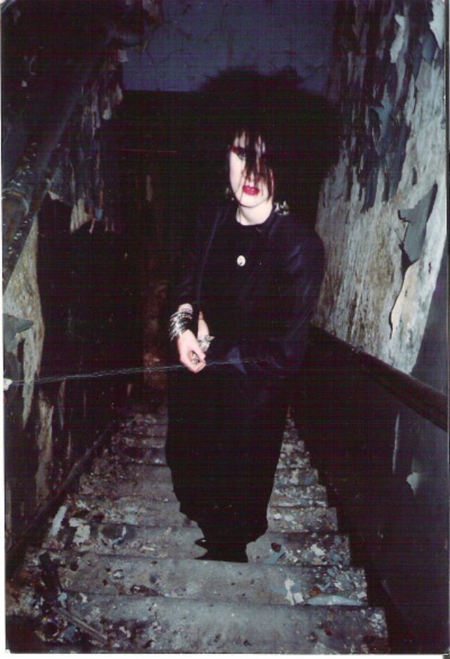 Portraits of Goths and Death Rockers in the 1980s ~ Vintage Everyday