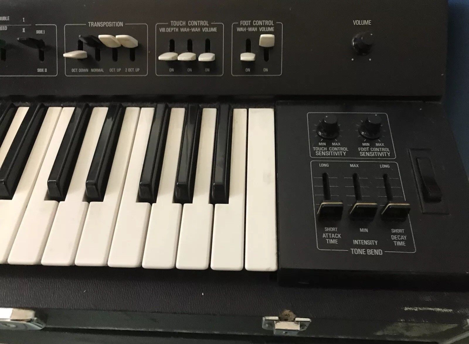 MATRIXSYNTH: Yamaha SY-2 Synthesizer