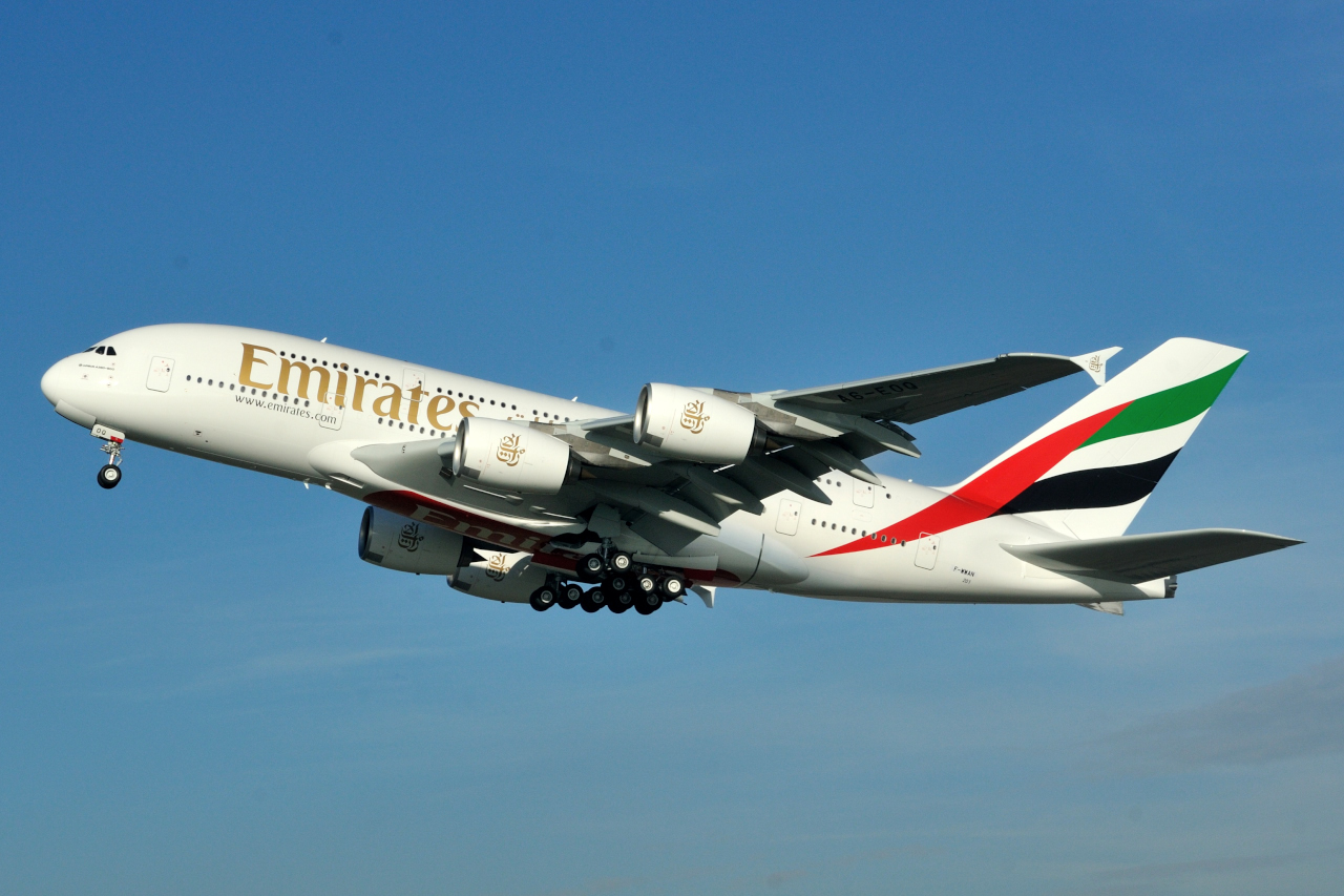 Airbus Hamburg Finkenwerder News: A380-861, Emirates, A6-EOQ (MSN 201)